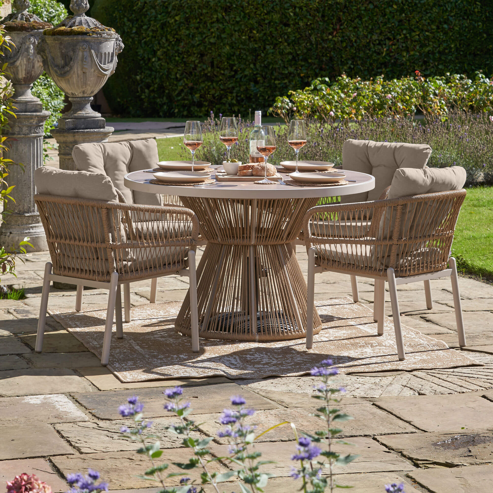 Martinique 4 Seater Round Garden Dining Set