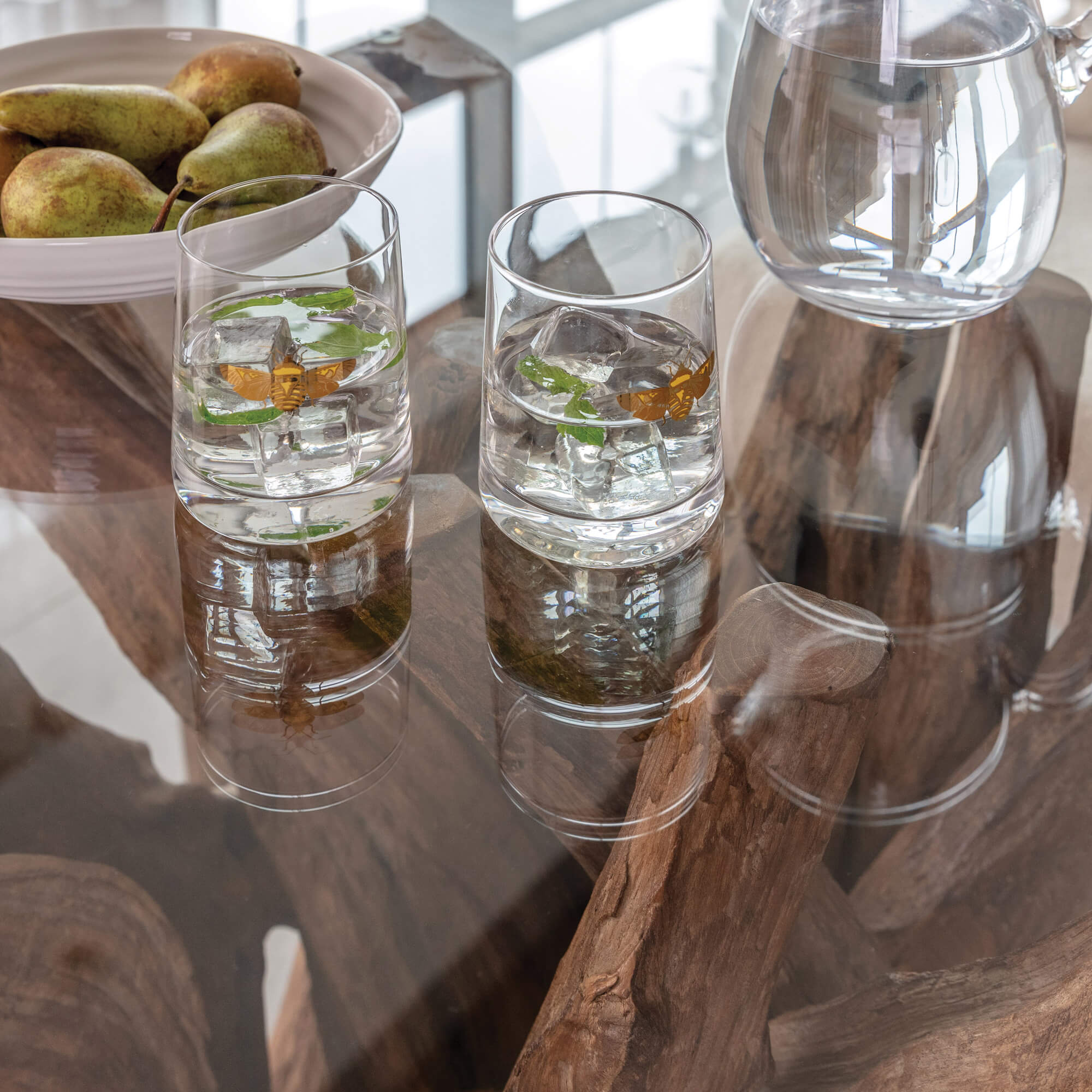 Java Teak 130cm Round Dining Table