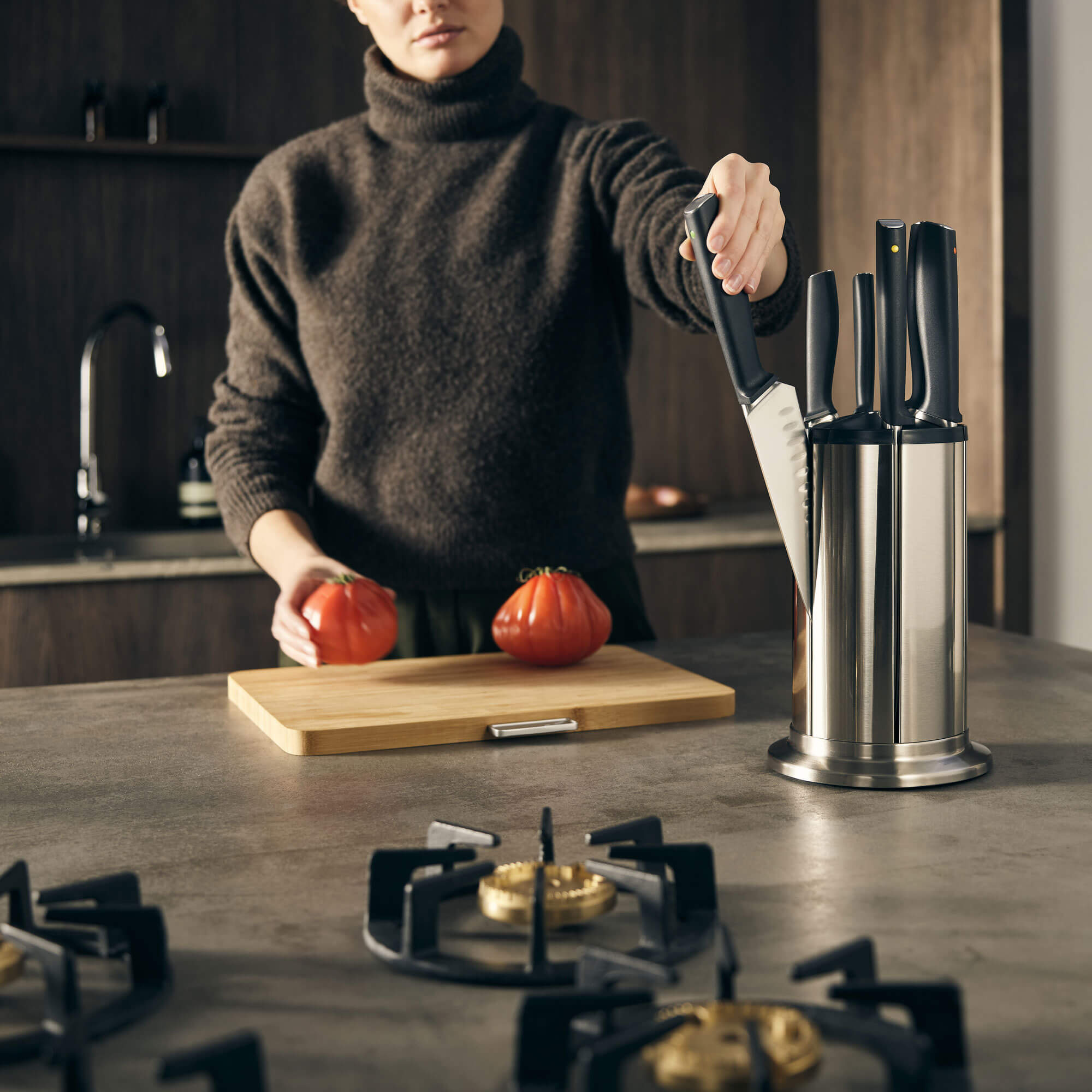 Elevate Knives Carousel